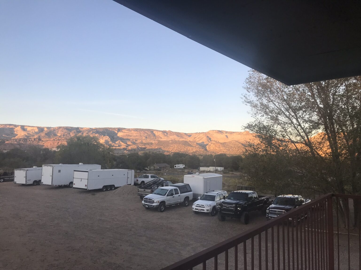 Photos – PROSPECTOR INN